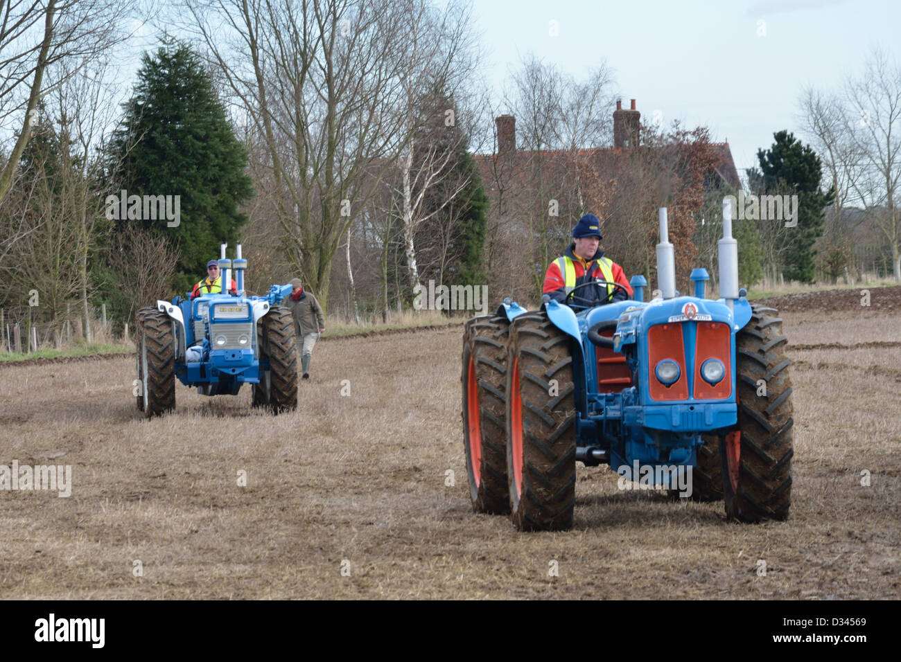 Vintage tractors hi-res stock photography and images - Alamy
