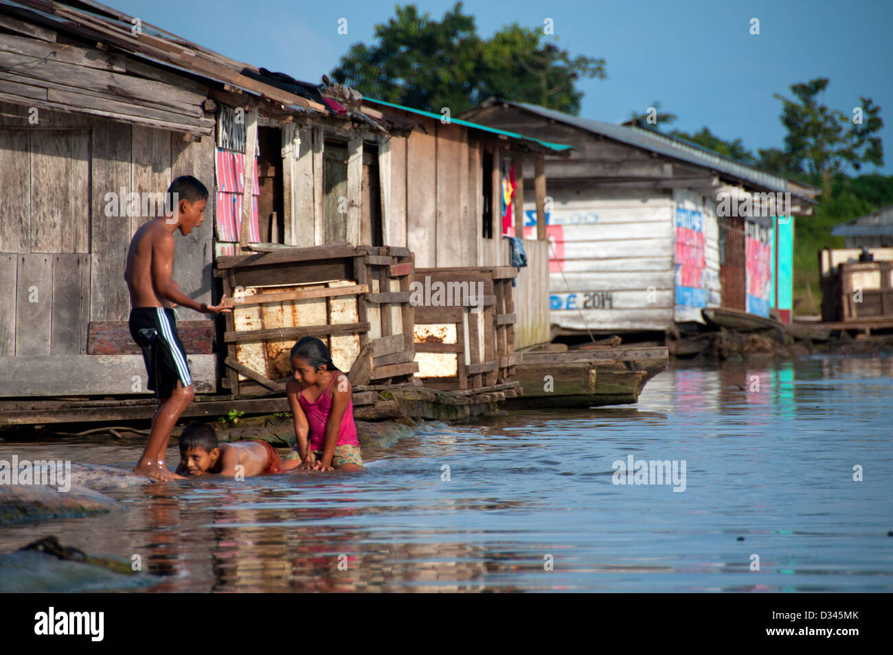 Amazonia kids hi-res stock photography and images - Alamy