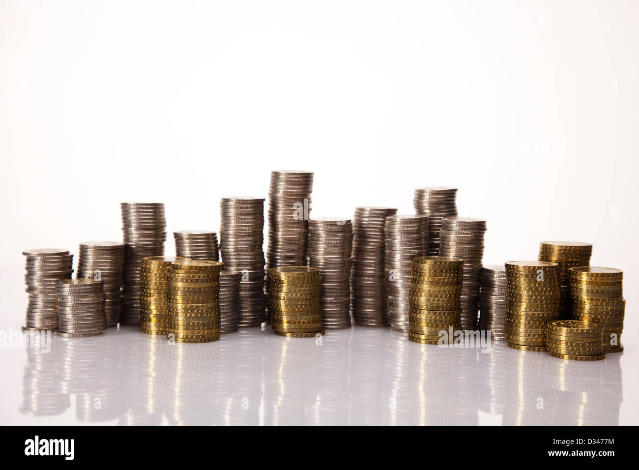 Coin stack arrow bar graph hi-res stock photography and images - Alamy