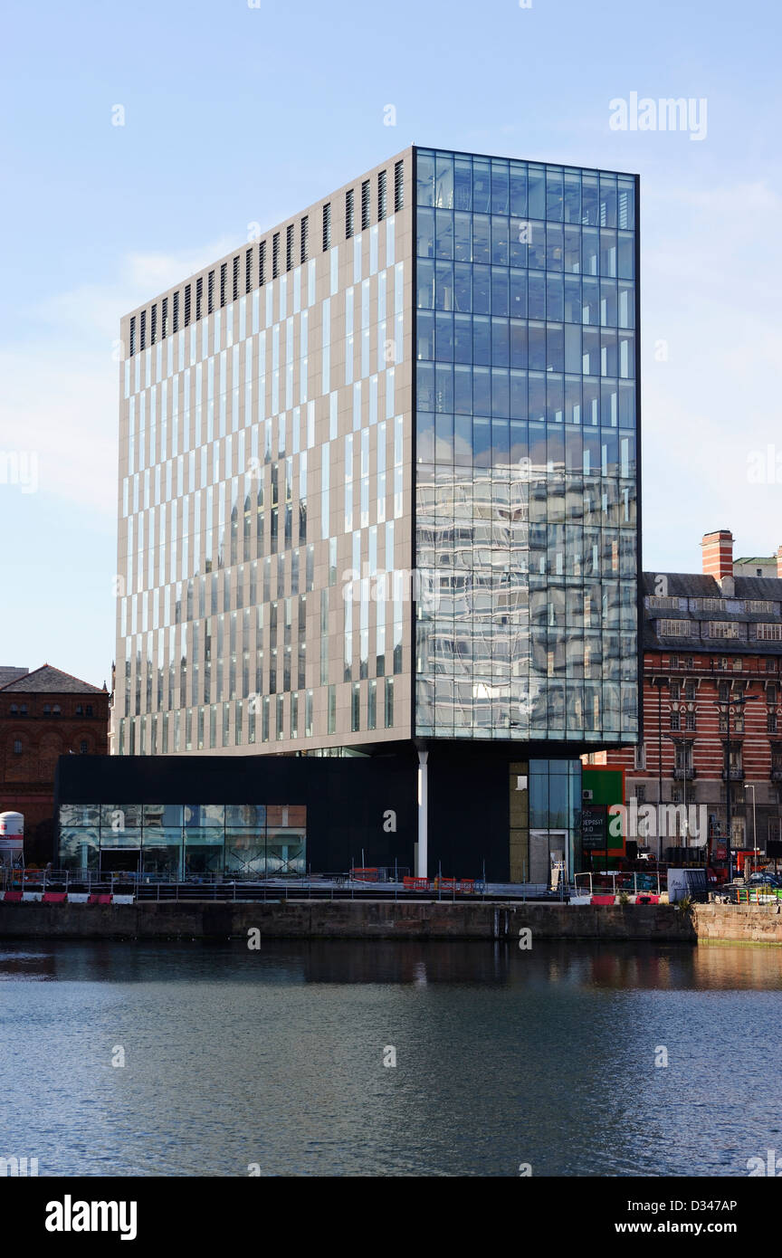 New commercial building on Mann Island situated on the Liverpool ...