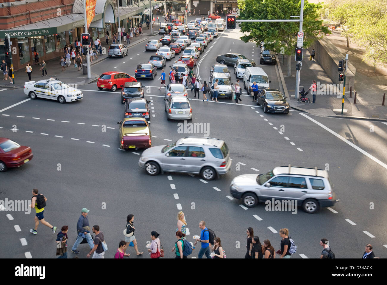 traffic congestion in sydney city centre Stock Photo - Alamy