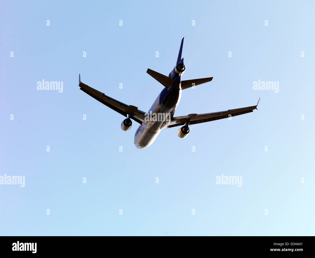 Heavy aircraft hi-res stock photography and images - Alamy