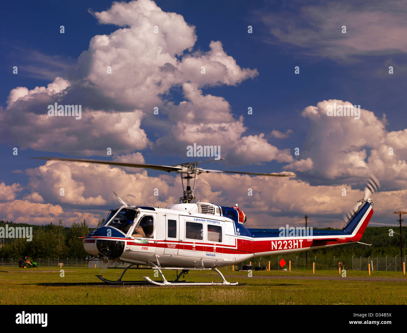 Bell 212 hi-res stock photography and images - Alamy