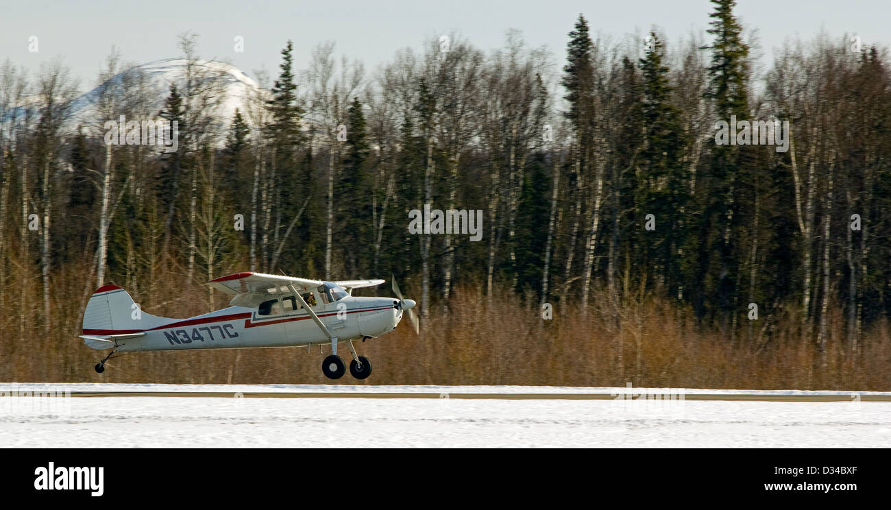 170 cessna hi-res stock photography and images - Alamy