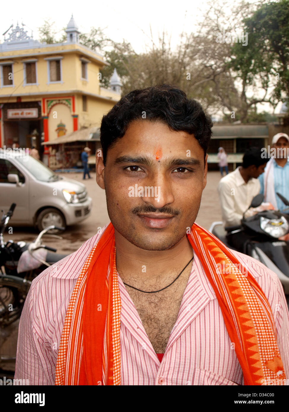 Portrait of Indian man, Varanasi, India Stock Photo - Alamy