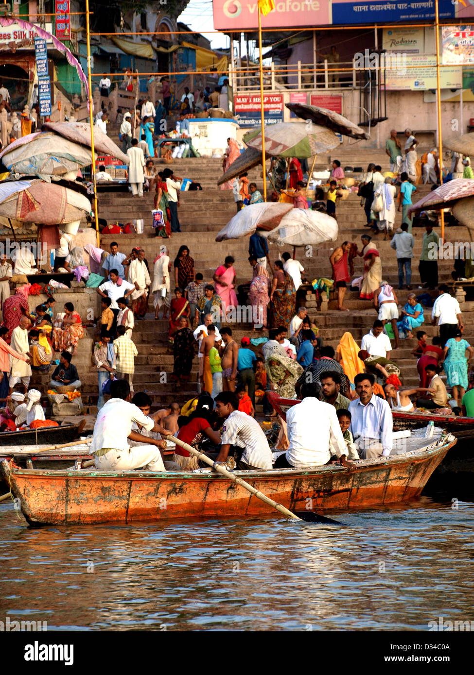 Hindus pilgrims hi-res stock photography and images - Alamy