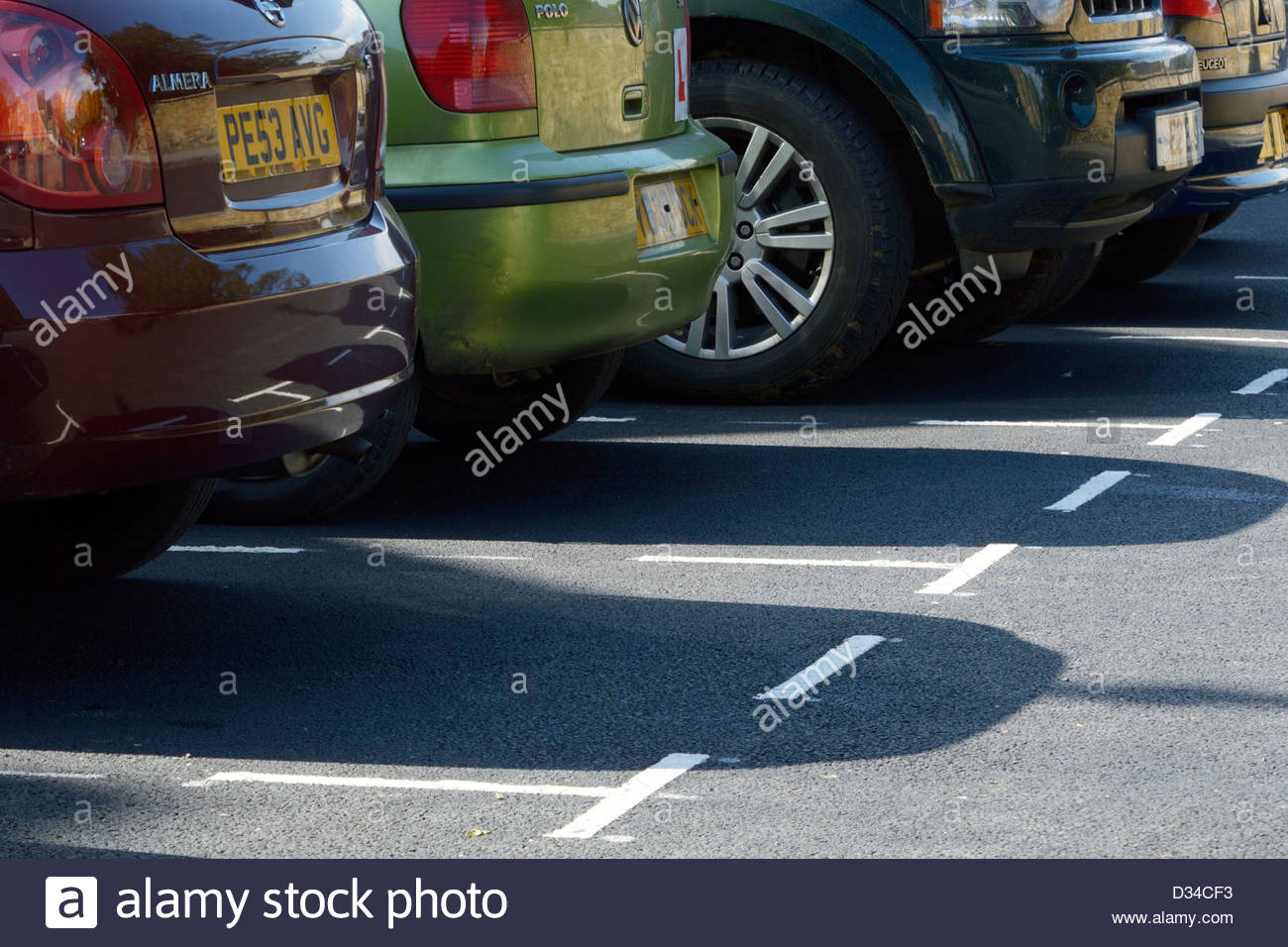 Perpendicular Parking Stock Photos & Perpendicular Parking Stock Images ...