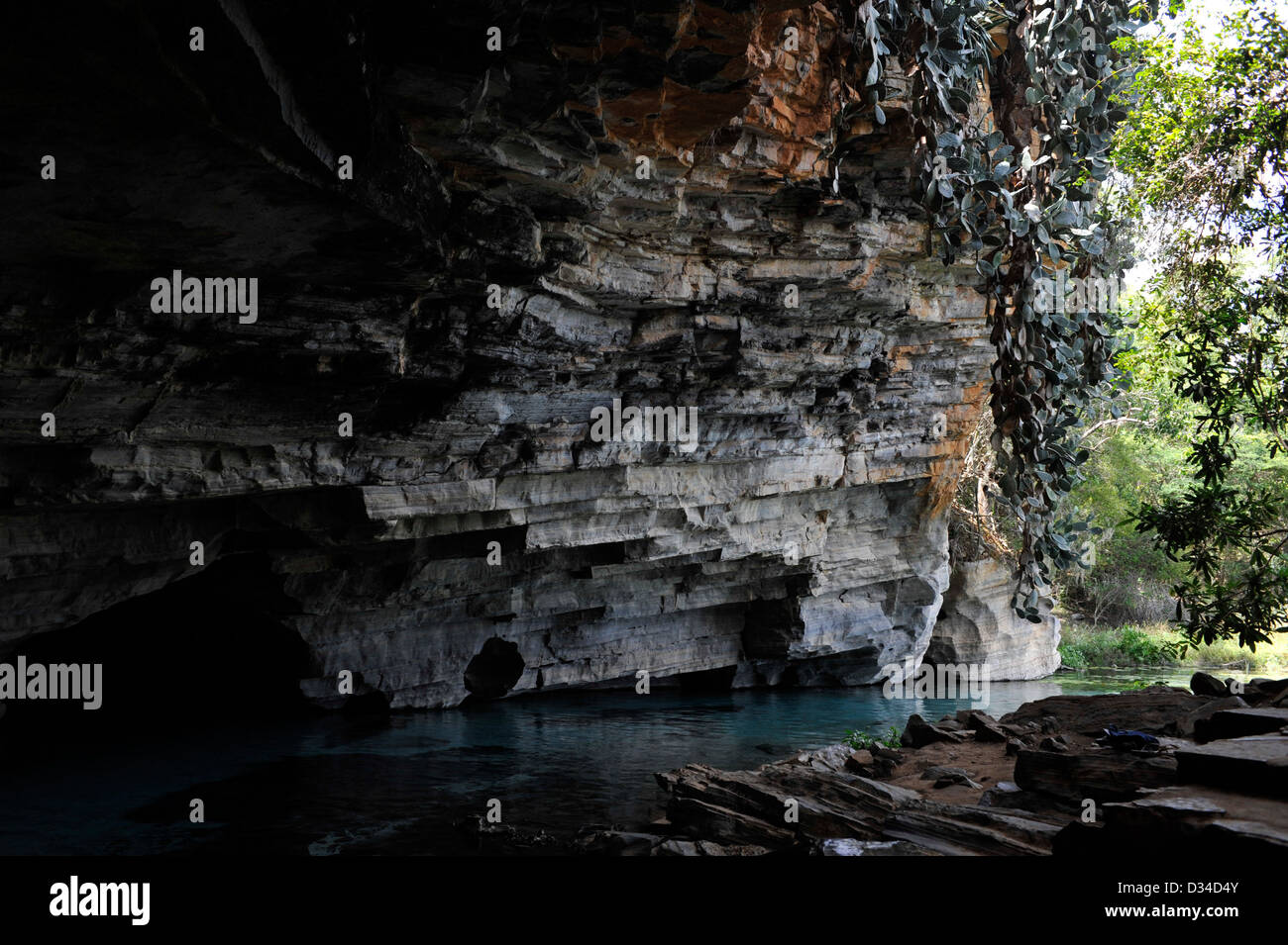 blue water in a cave Stock Photo - Alamy