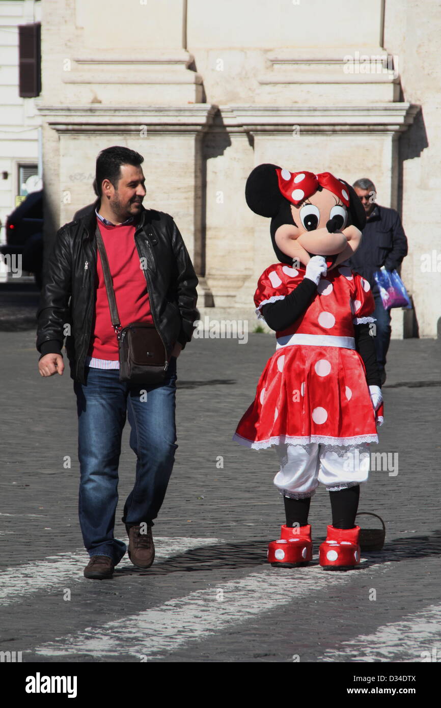 Mickey mouse busker High Resolution Stock Photography and Images - Alamy