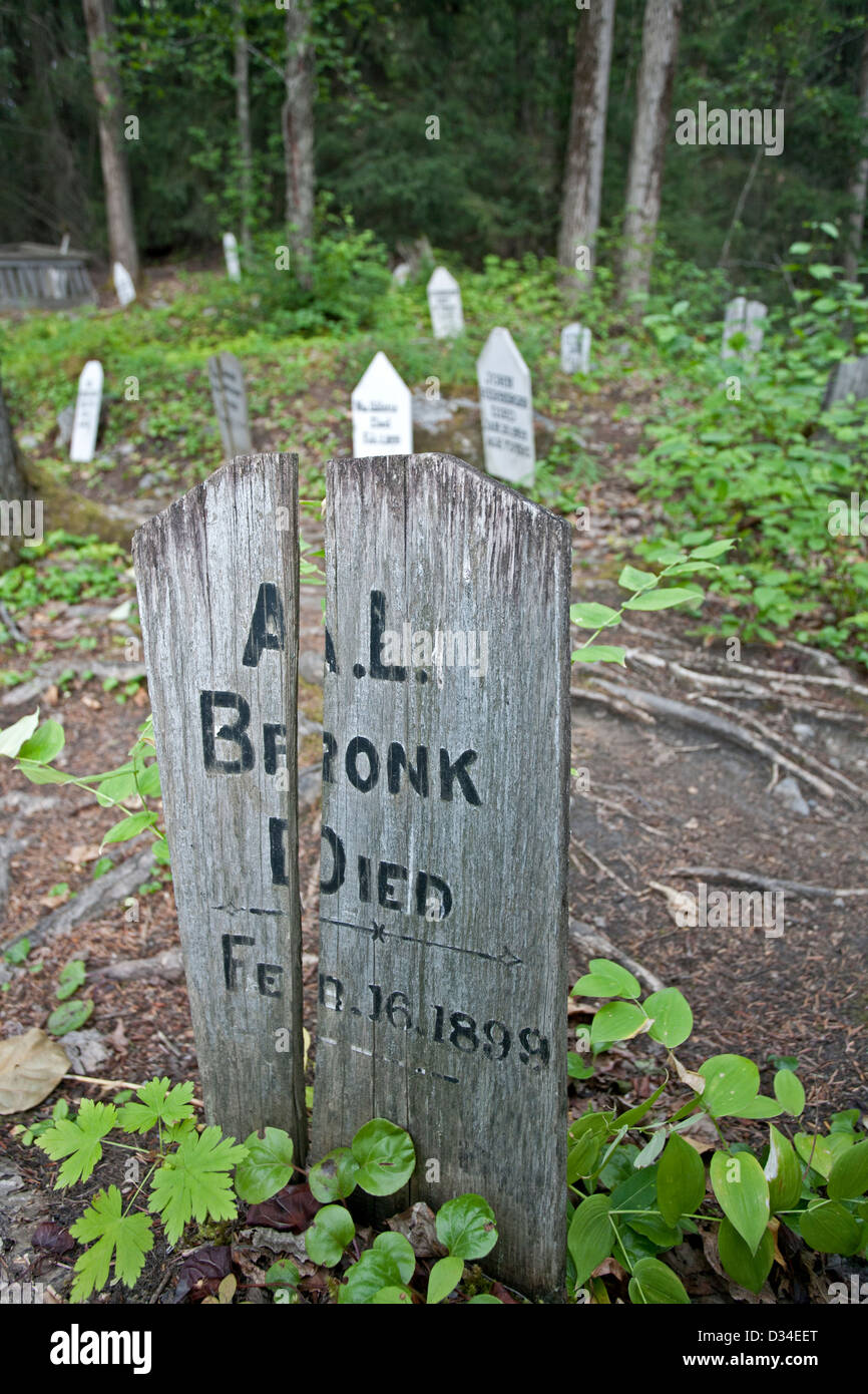 Gold rush cemetery skagway alaska hi-res stock photography and images ...