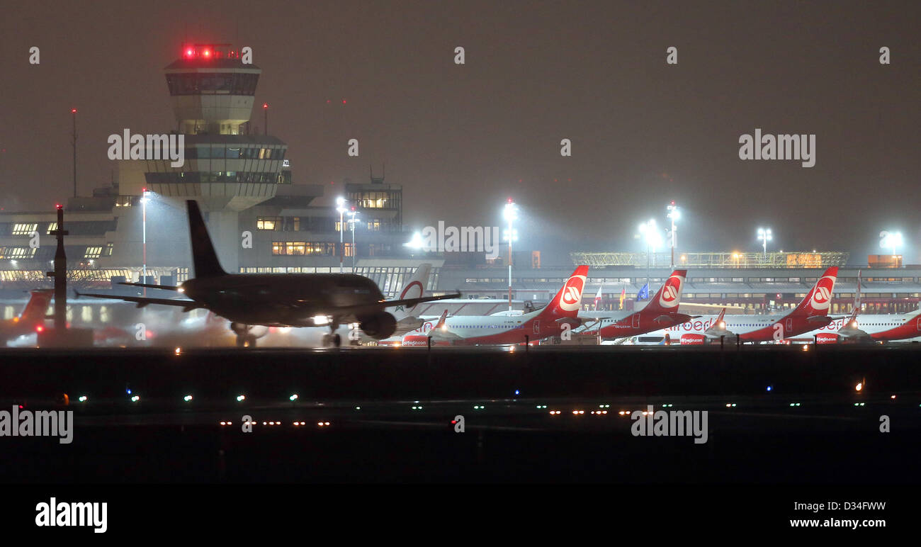 An aircraft gets ready for take off at the Berlin-Tegel airport in ...
