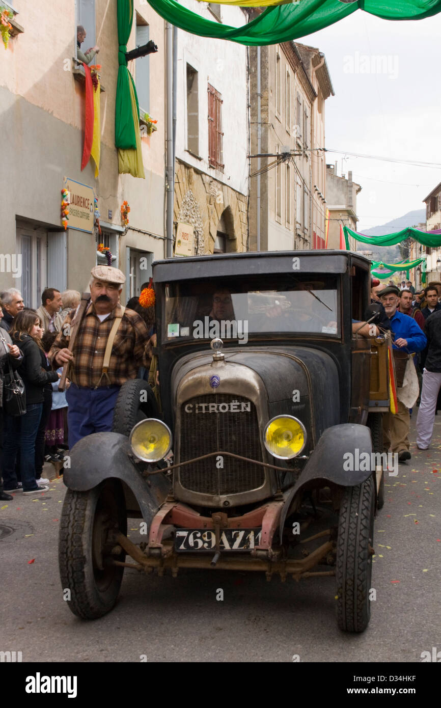 Old vintage french citroen car hi-res stock photography and images - Alamy