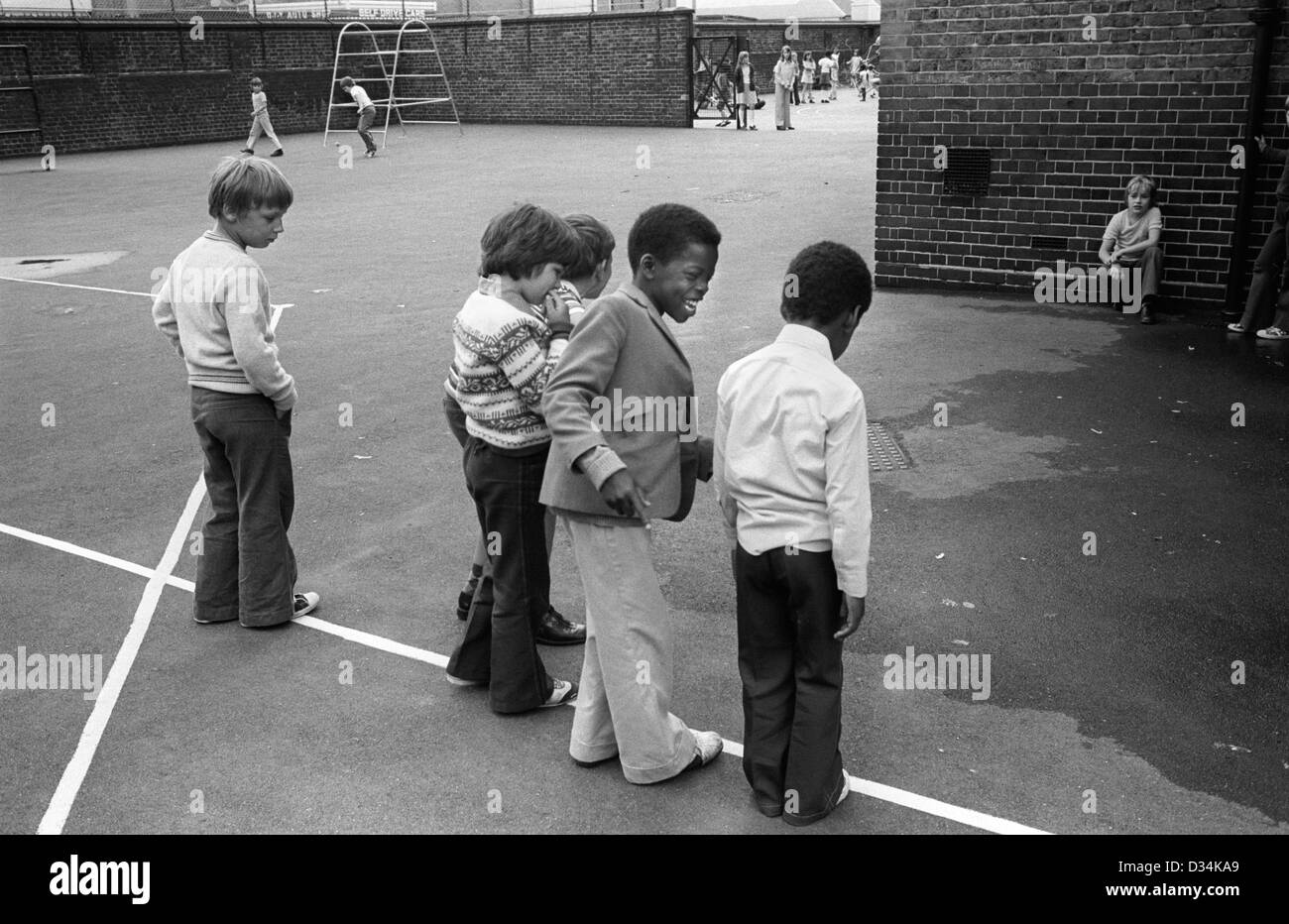 Playground uk school hi-res stock photography and images - Alamy
