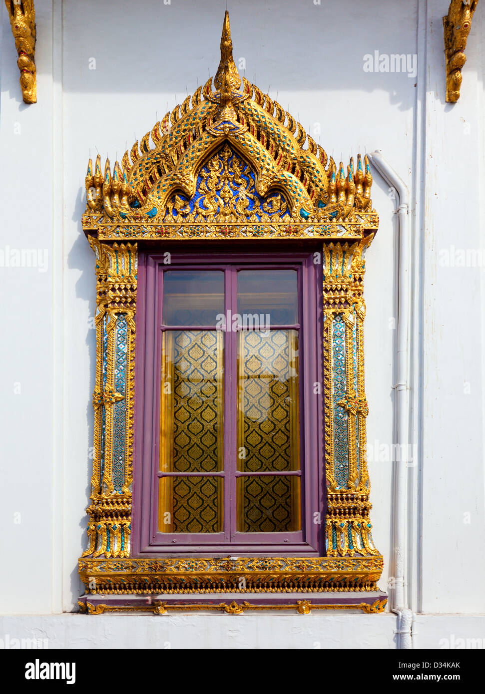 Intricate window design hi-res stock photography and images - Alamy