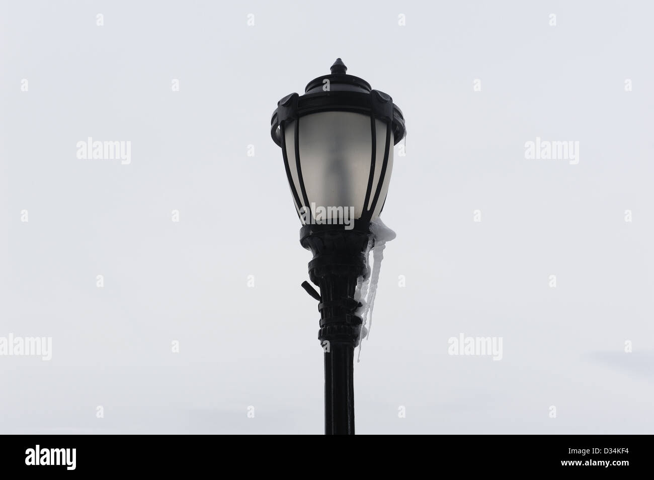 Lamppost city hi-res stock photography and images - Alamy
