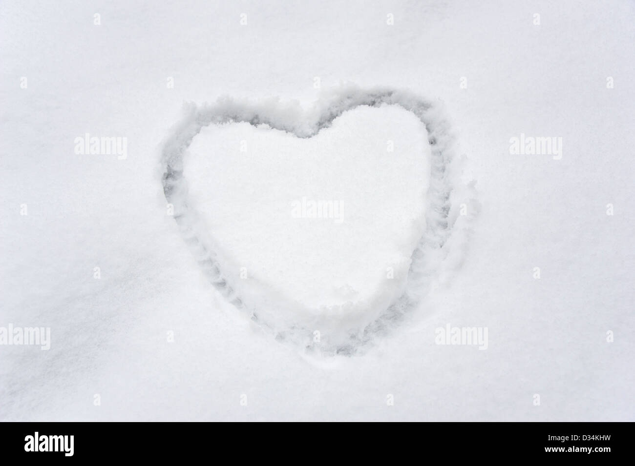 Shape of snow hi-res stock photography and images - Alamy