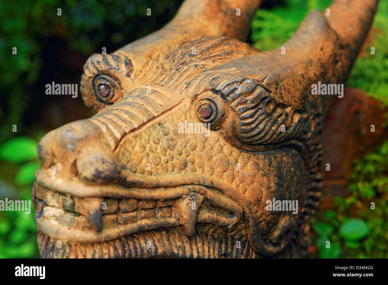 Stone dragon head china hi-res stock photography and images - Alamy