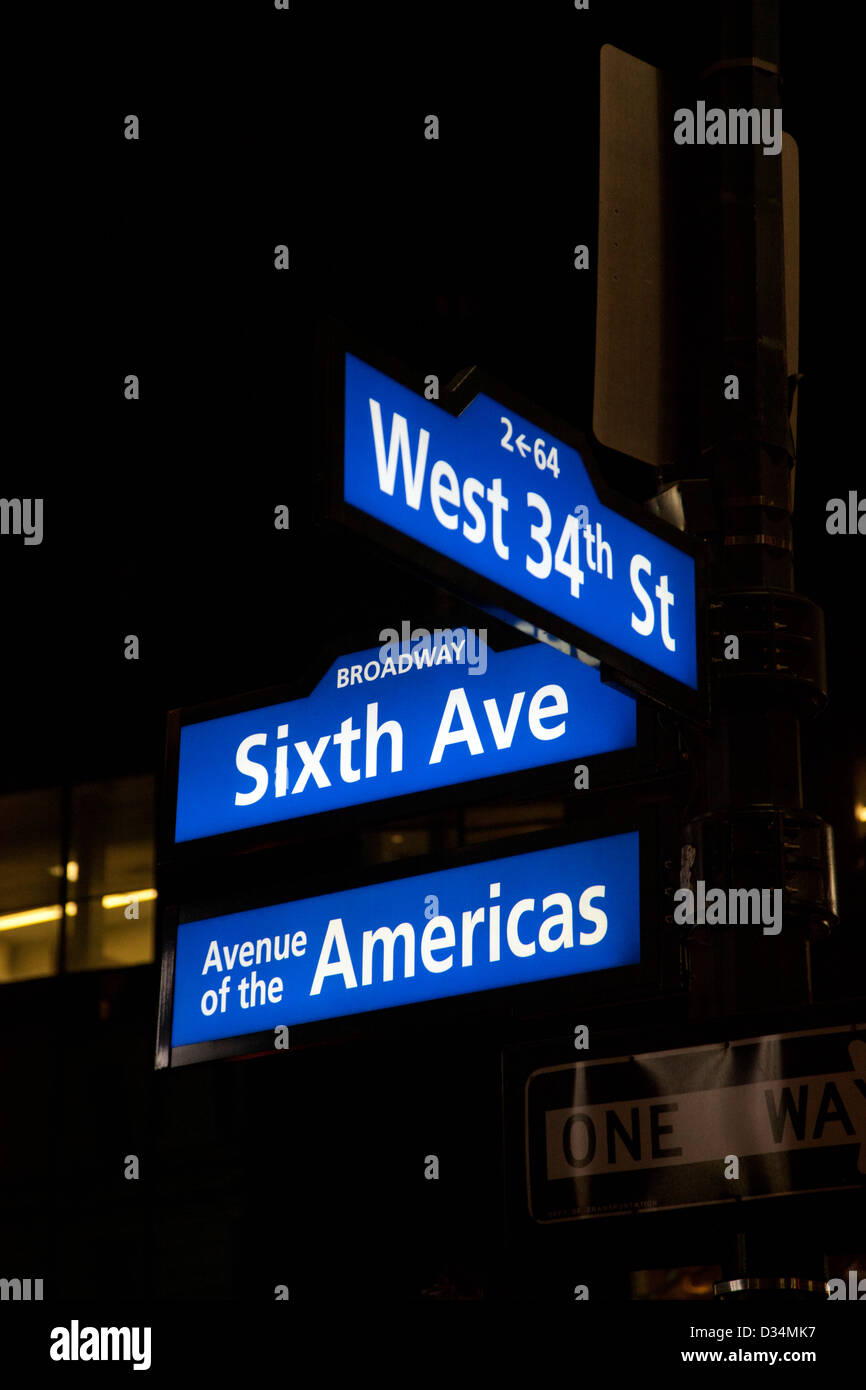 New York City street signs Stock Photo - Alamy