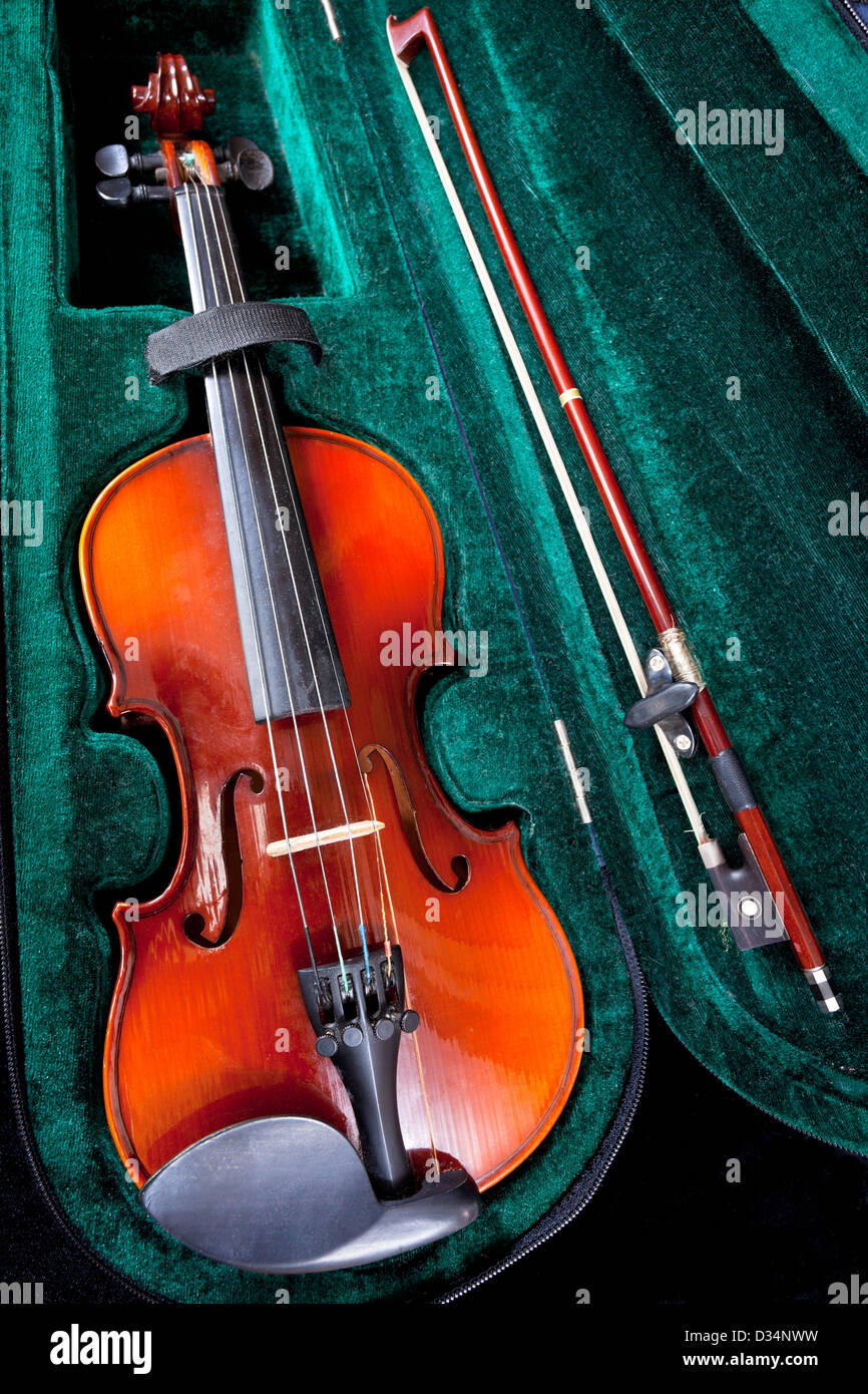 Instrument Case Stock Photos & Instrument Case Stock Images - Alamy