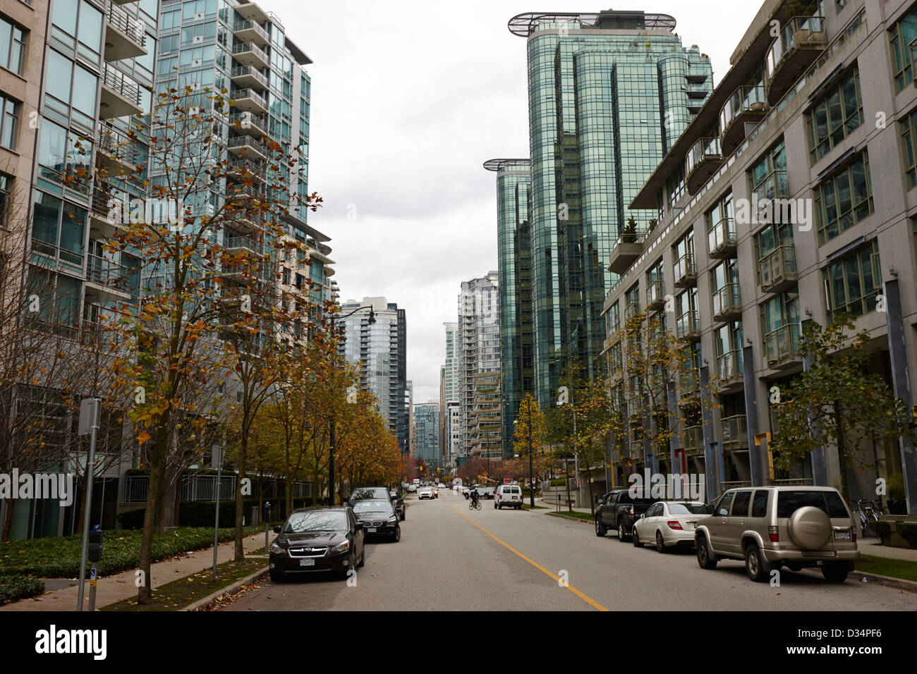 West end apartments hi-res stock photography and images - Alamy