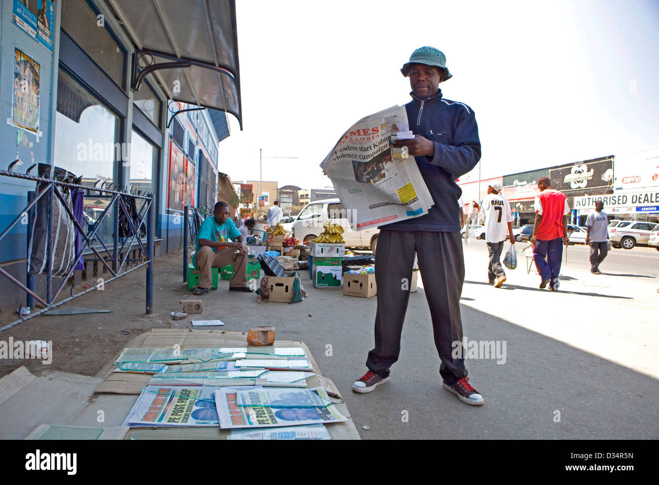 Lusaka city market hi-res stock photography and images - Alamy