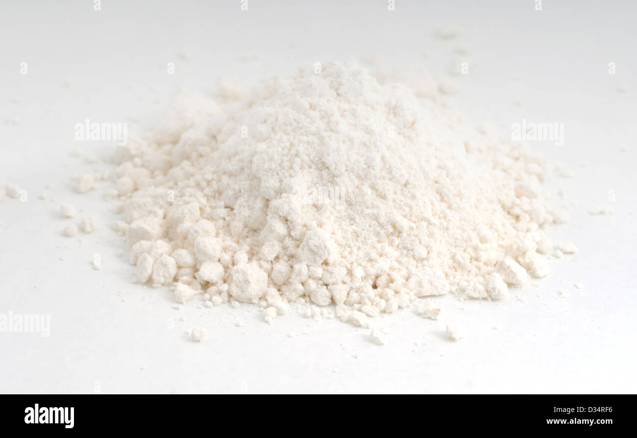 Heap of flower as raw ingredient Stock Photo - Alamy