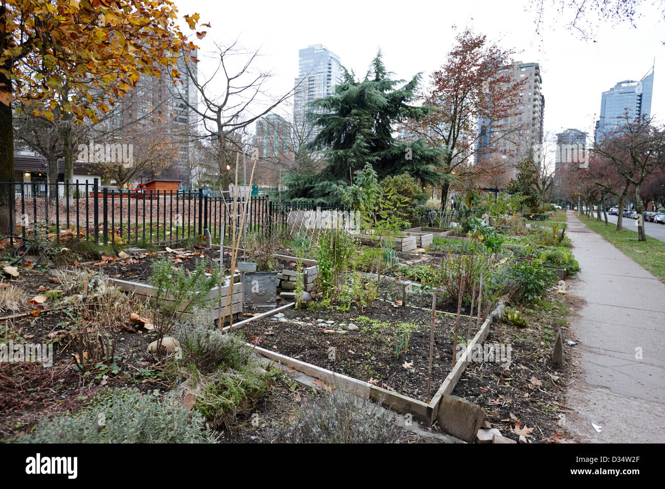 Community garden canada hi-res stock photography and images - Alamy