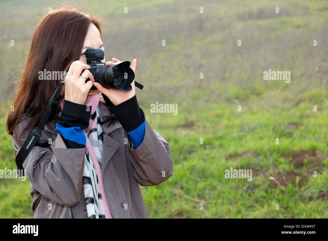 Beautiful chinese girl posing camera hi-res stock photography and ...