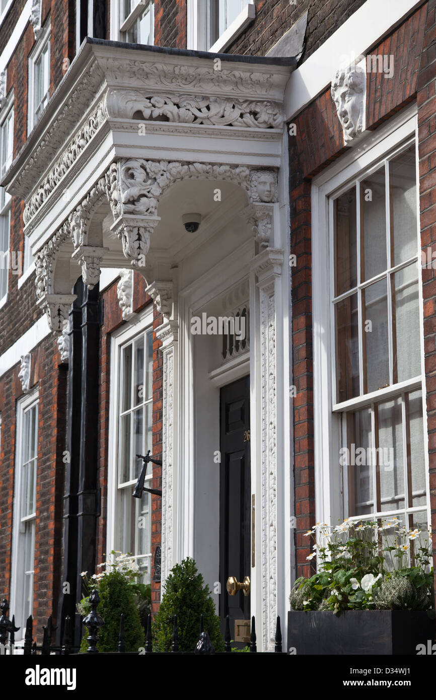 Queen Annes Gate Stock Photos & Queen Annes Gate Stock Images - Alamy
