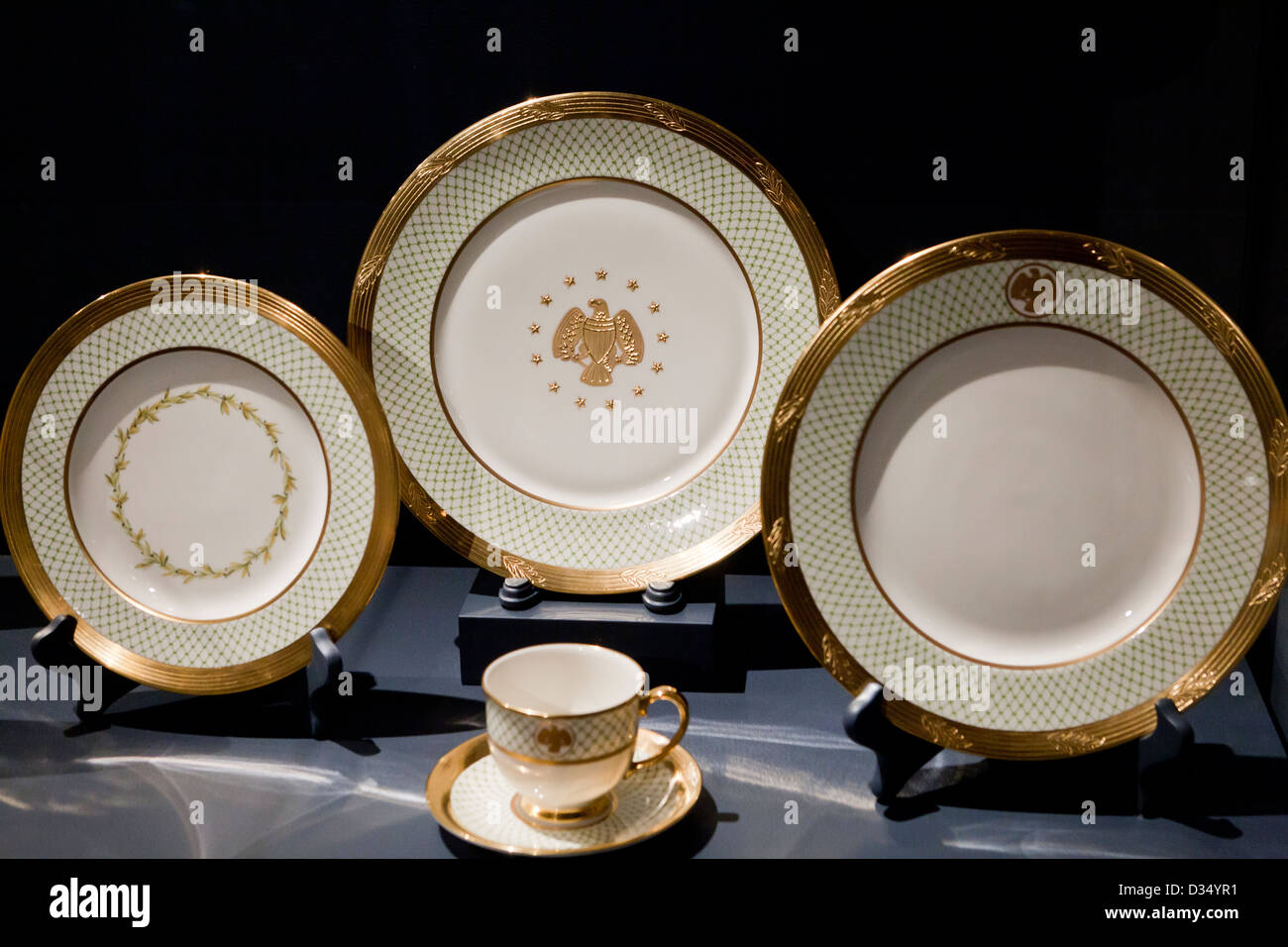 Laura Bush's White House state china set Stock Photo - Alamy