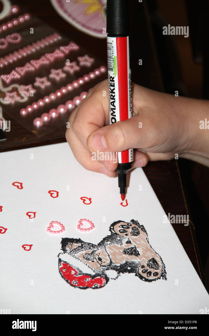 Drawing craft hi-res stock photography and images - Alamy