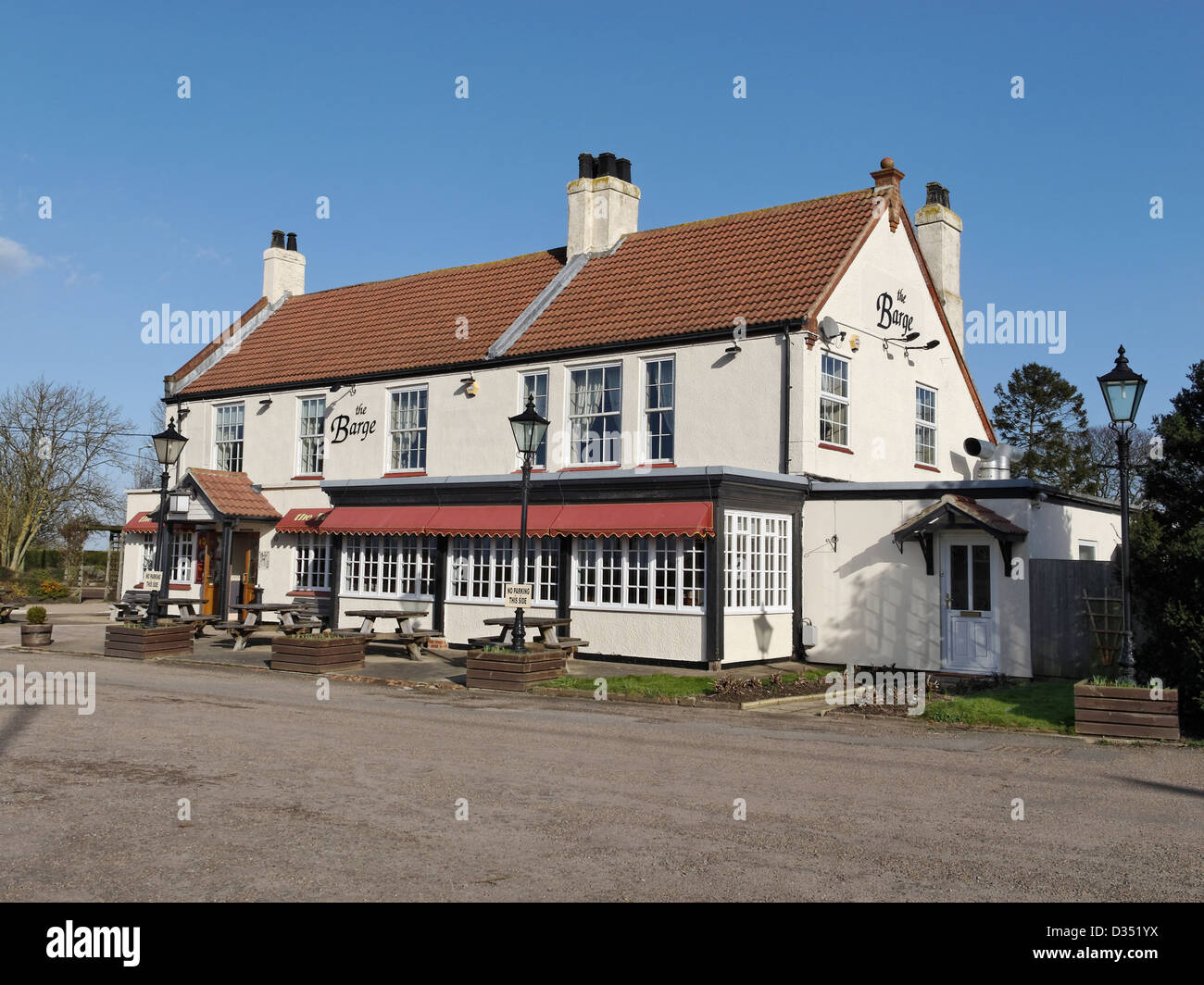 Barge public house restaurant swineshead hi-res stock photography and ...
