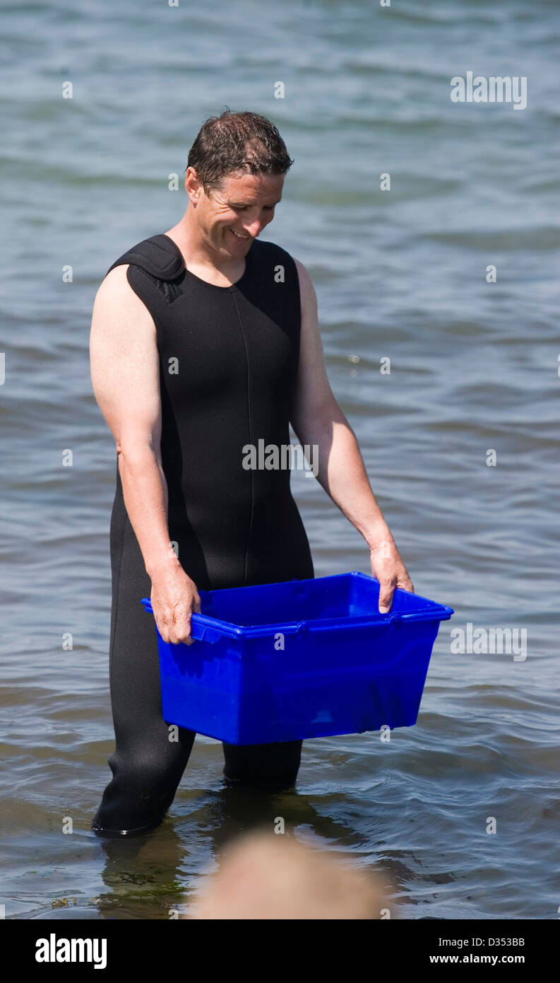 Iolo Williams High Resolution Stock Photography and Images - Alamy