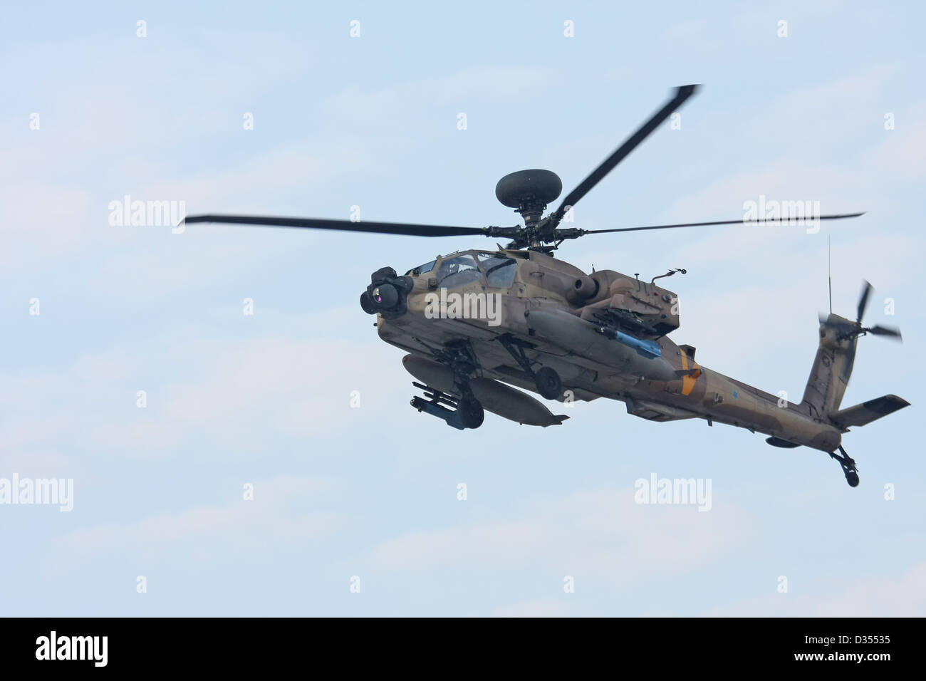 Israeli Air force Apache AH-64A in flight Stock Photo - Alamy