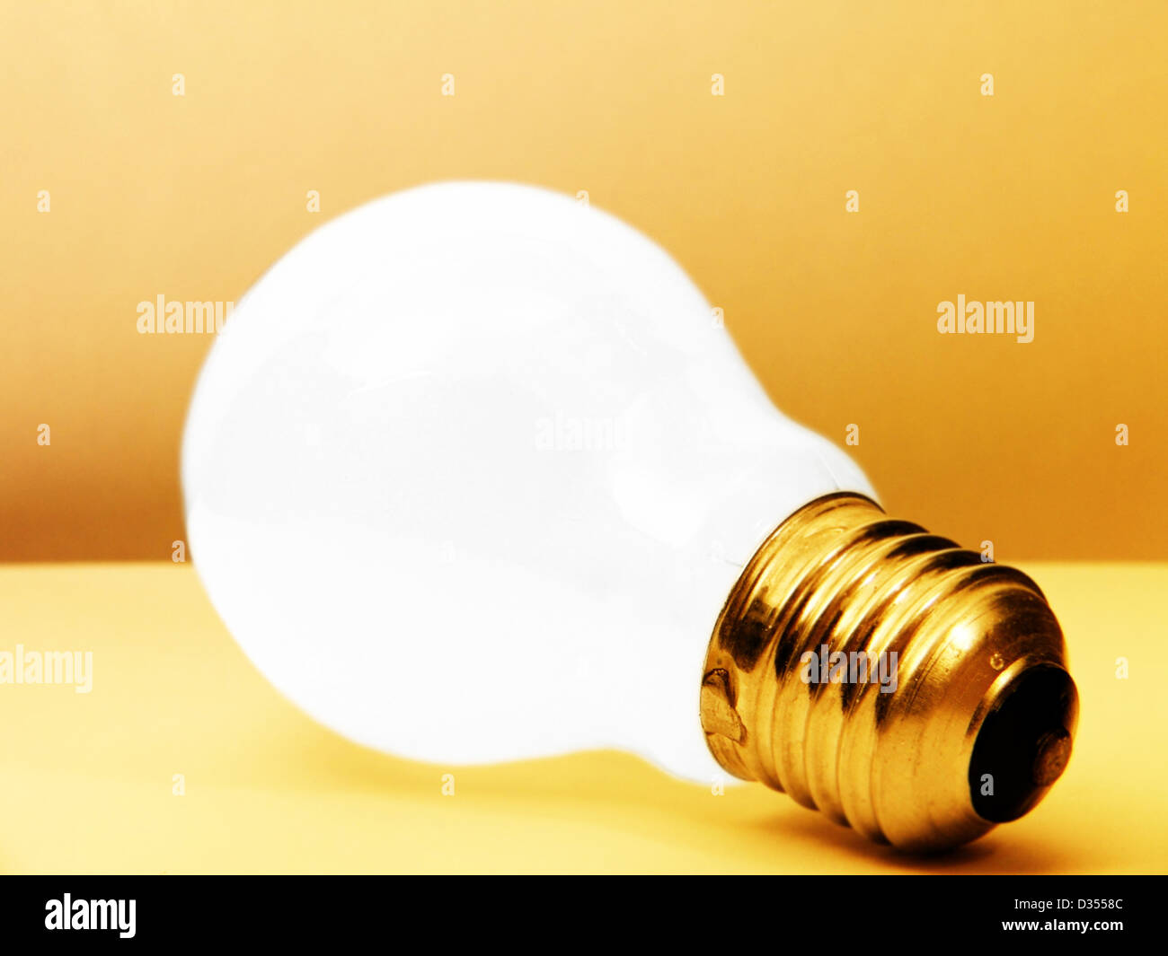 Light bulb icons ideas hi-res stock photography and images - Alamy