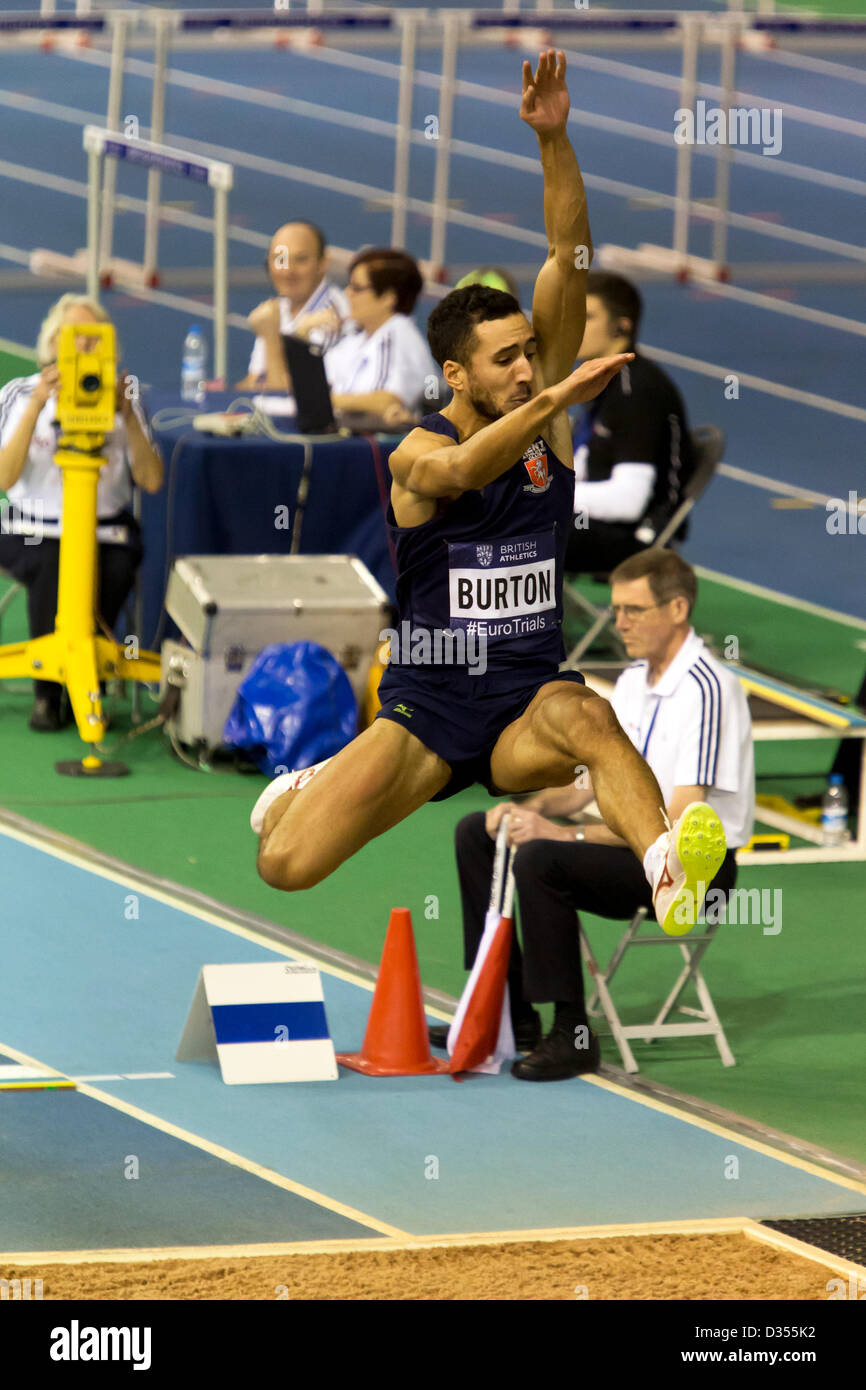 Long jump for men hi-res stock photography and images - Alamy