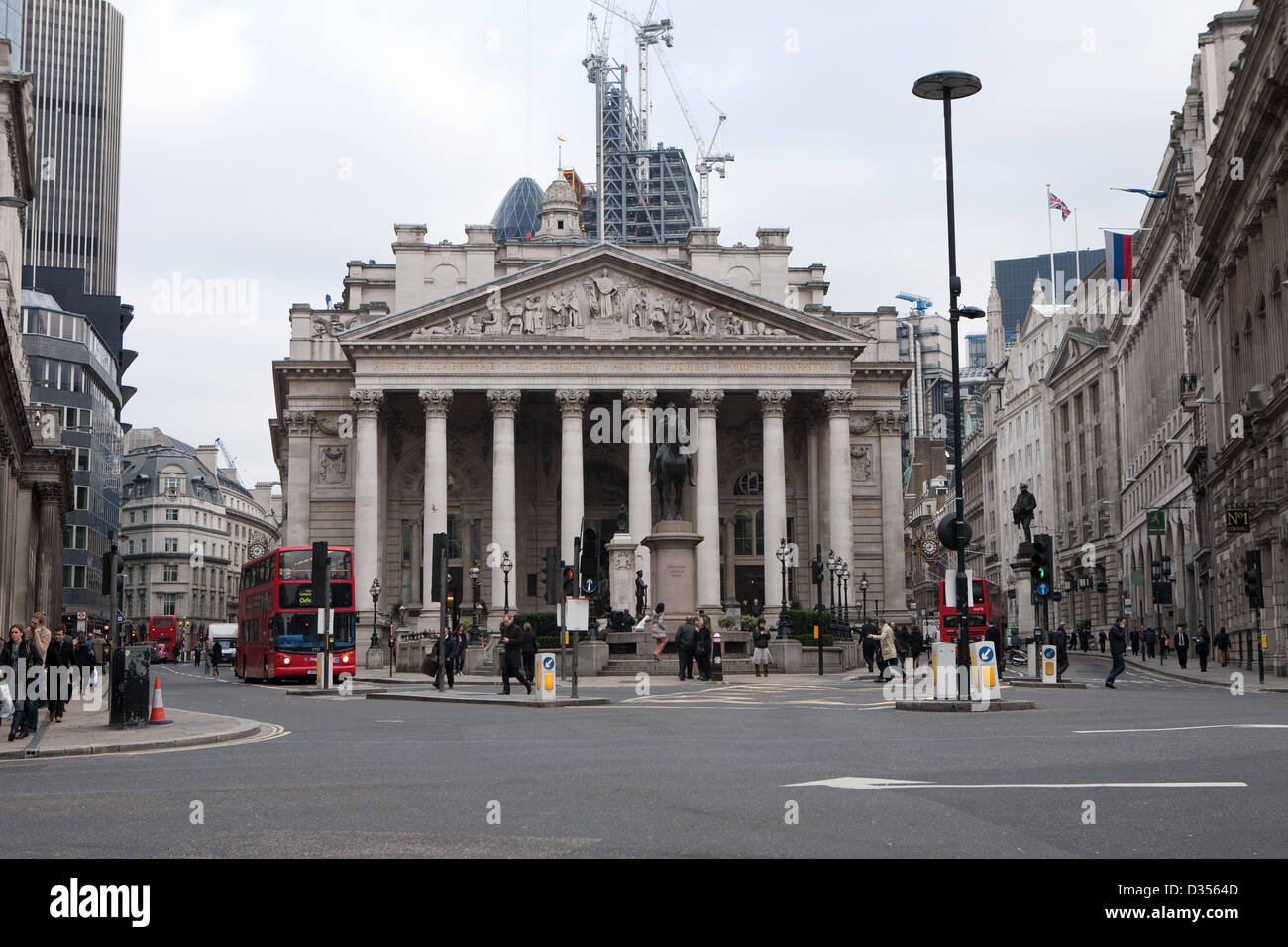 The Bank Of England in Threadneedle Street London Stock Photo - Alamy