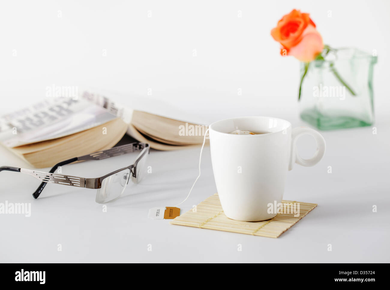 Herbal book hi-res stock photography and images - Alamy