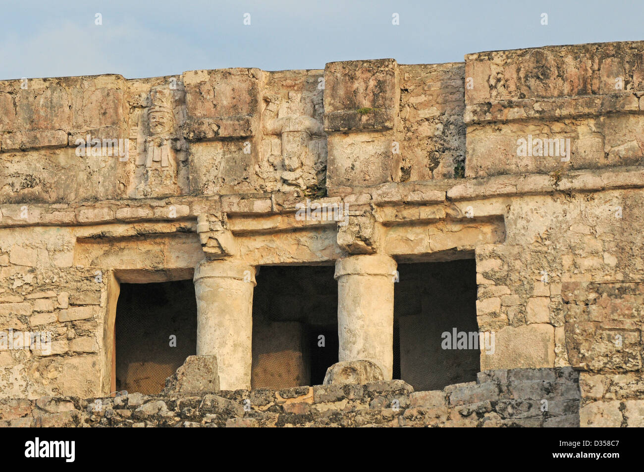 Mexico maya mayan architecture hi-res stock photography and images - Alamy