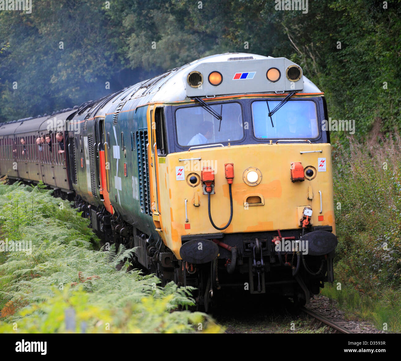Double Heading Class 50 Diesels 50031 'Hood' and 50135 'Ark Royal' head ...