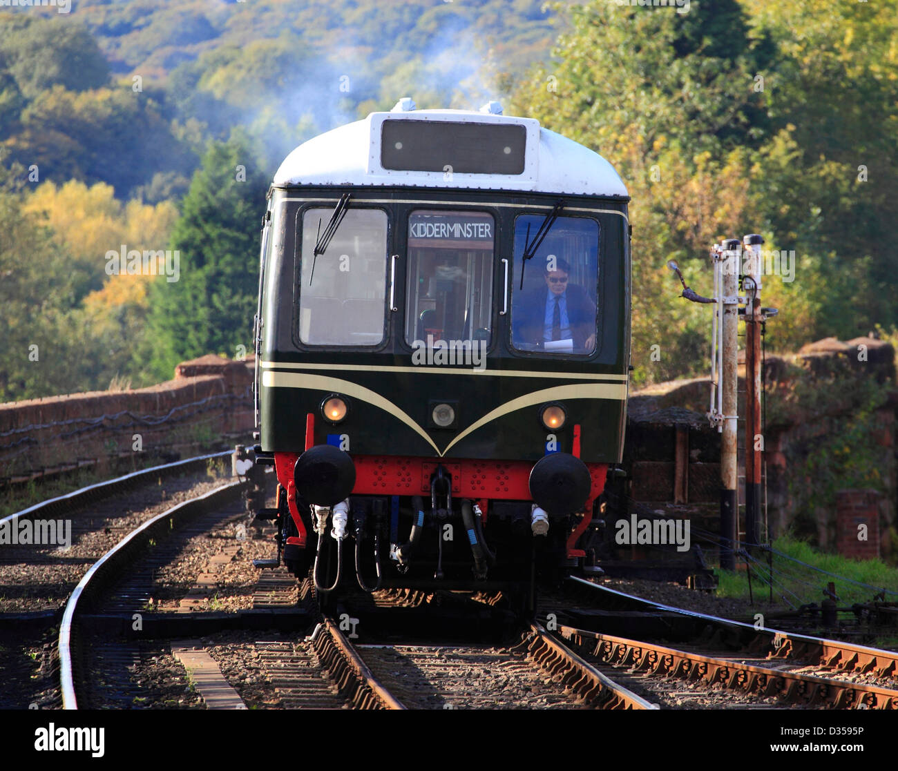 Diesel Multiple Unit M51941 Class 108 pulls into Bewdley, Severn Valley ...