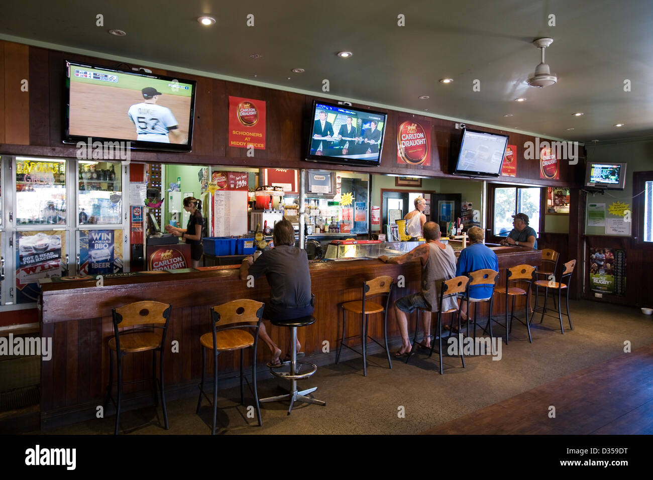 The historic 1890 Roebuck Bay Hotel & Pub is a landmark institution in ...