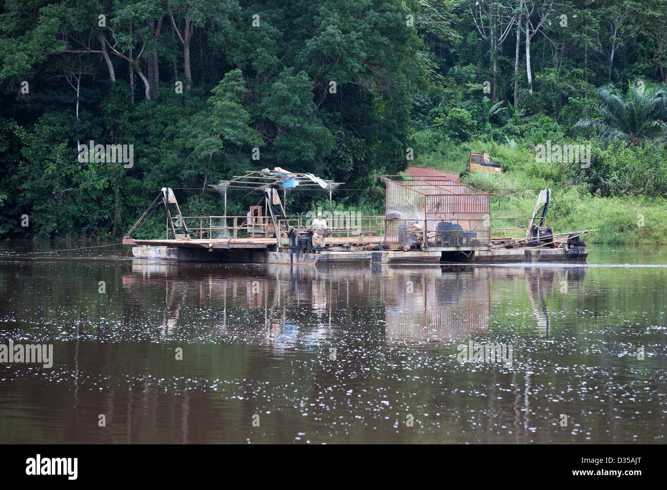 Cameroon river hi-res stock photography and images - Alamy