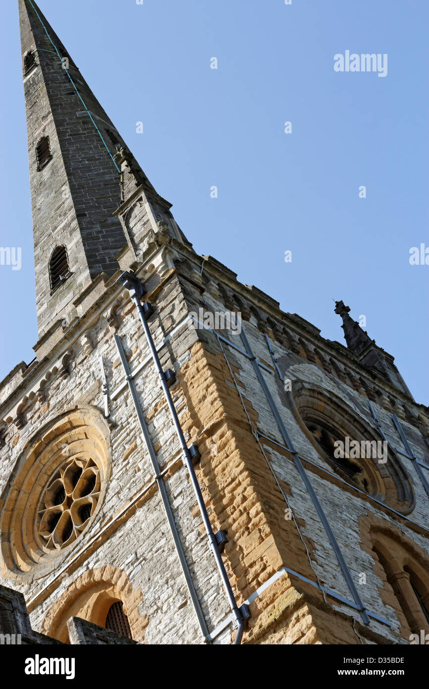 Holy Trinity Church, Stratford-upon-Avon, England (Shakespeare's church ...