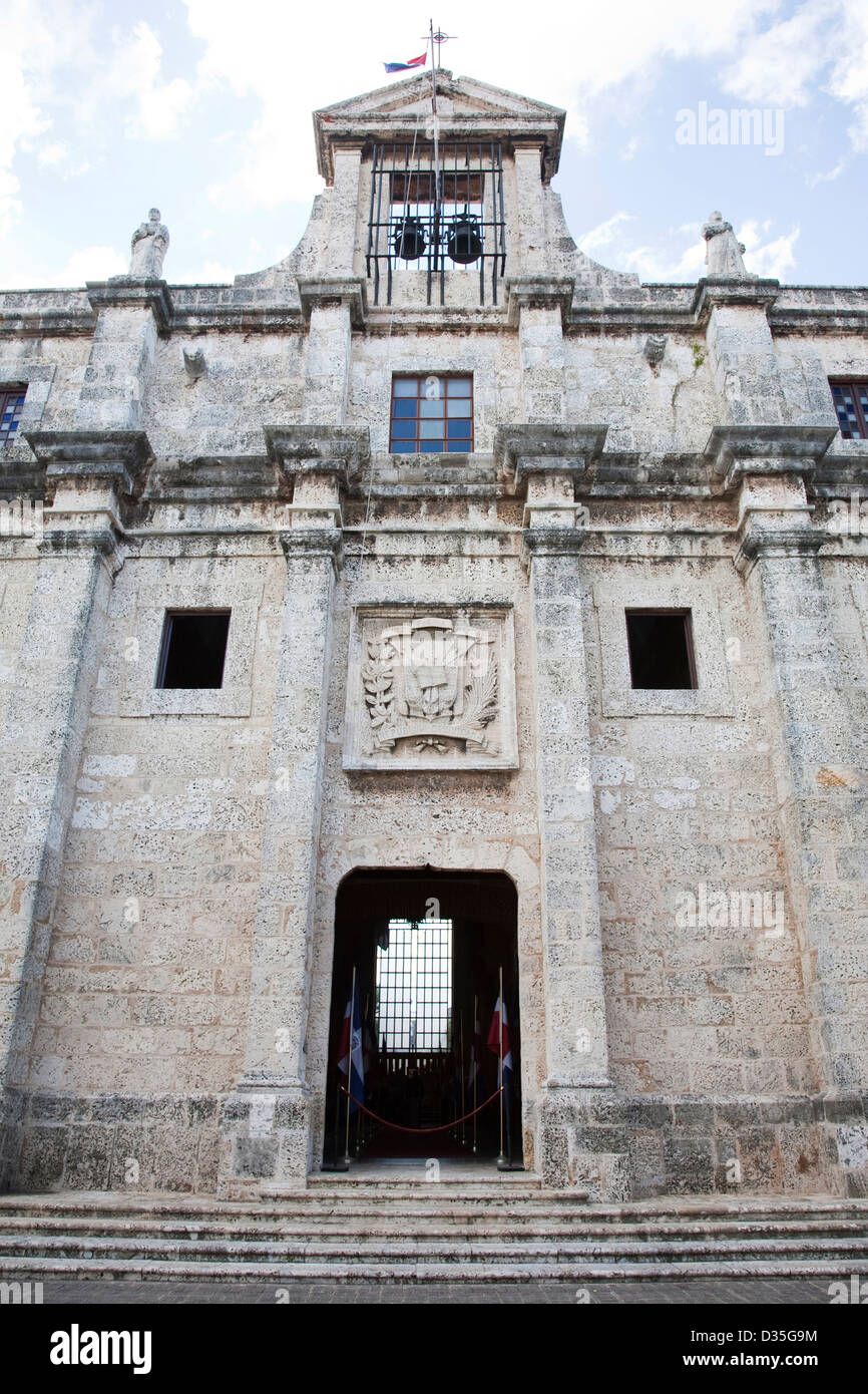 Dominican republic monument hi-res stock photography and images - Alamy