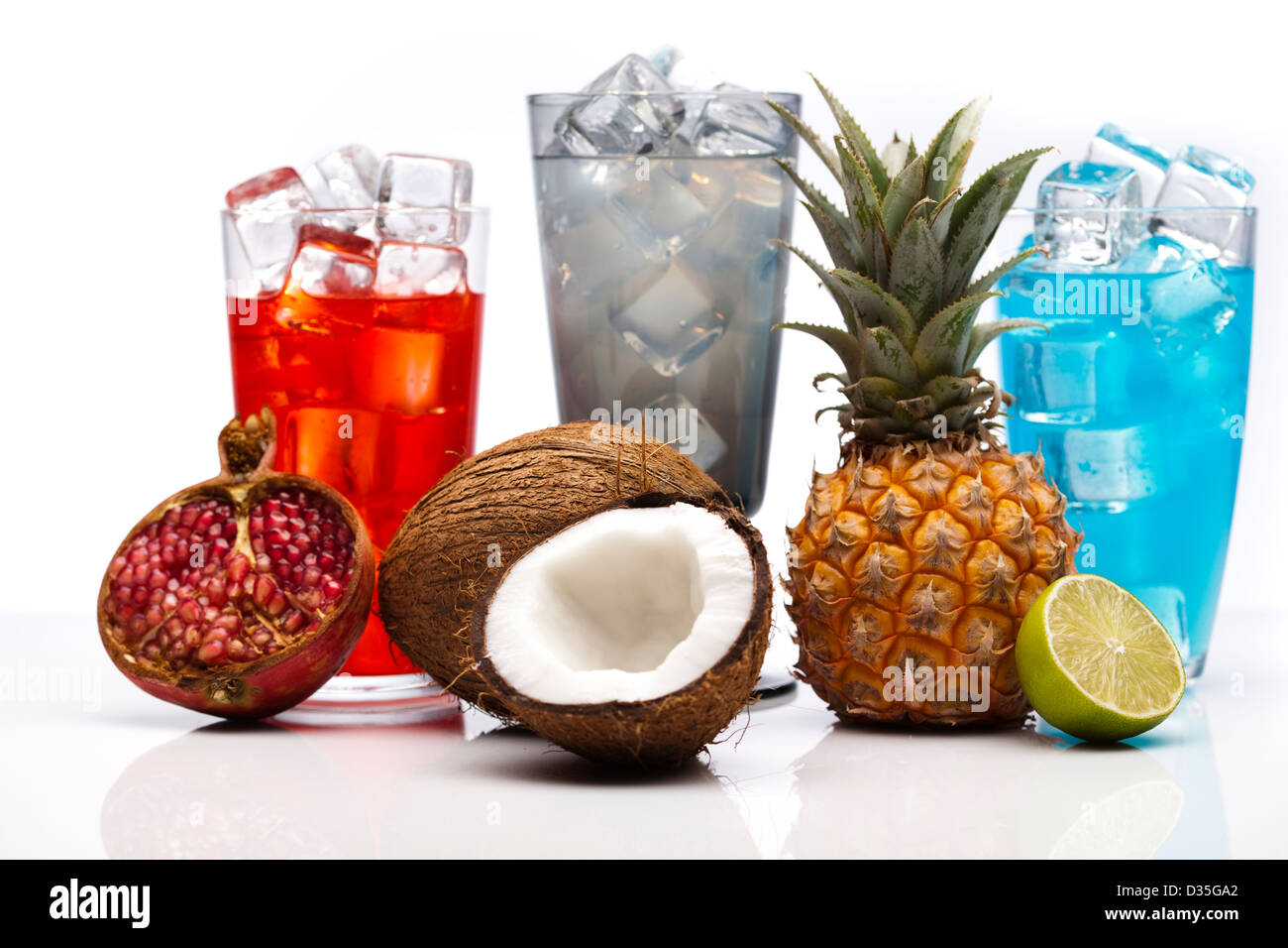 Cocktails, alcohol drinks on white background Stock Photo - Alamy