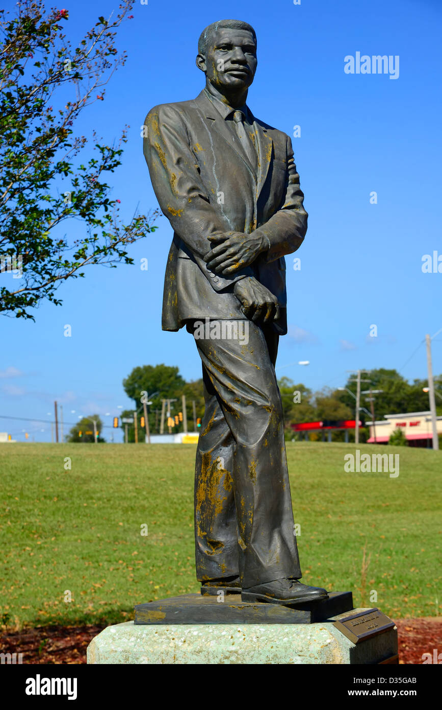 Medgar Evers Statue Jackson Mississippi MS US Stock Photo - Alamy