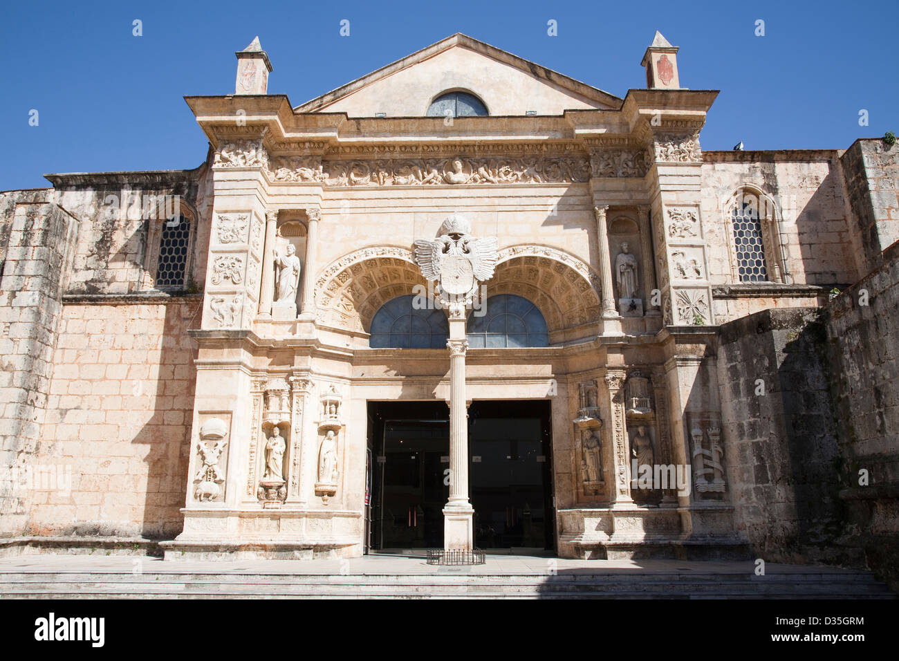 Dominican cathedral hi-res stock photography and images - Alamy