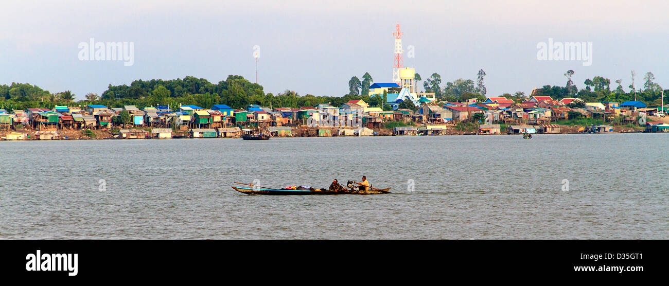 Sampan boat hi-res stock photography and images - Alamy