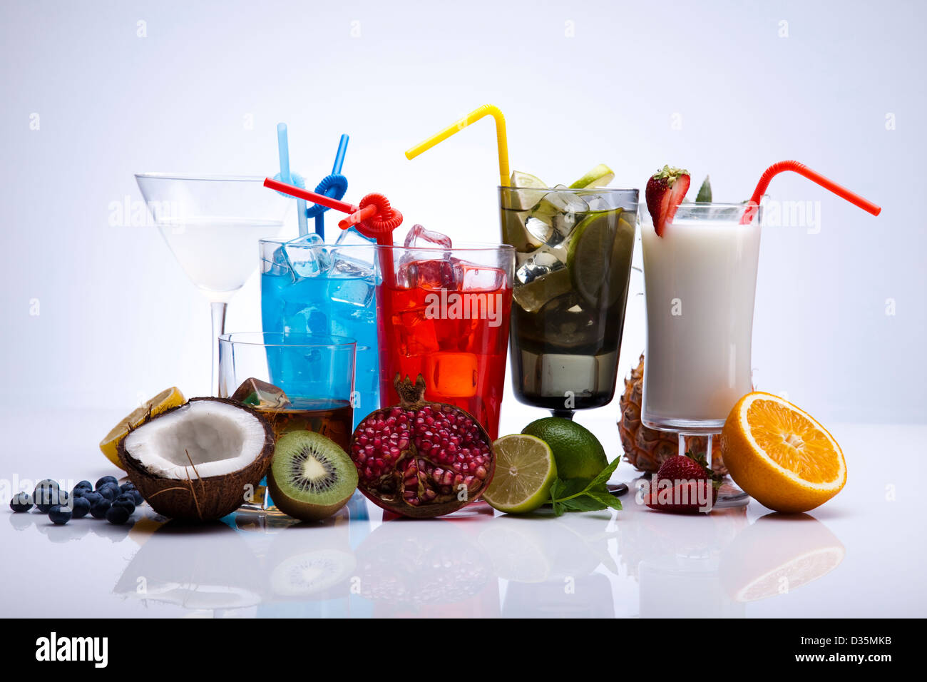 Alcohol drinks set with fruits Stock Photo - Alamy